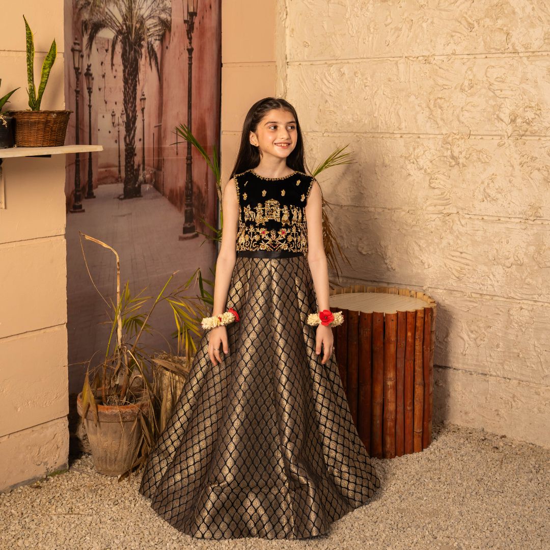 LEHENGA CHOLI – marsamstudio